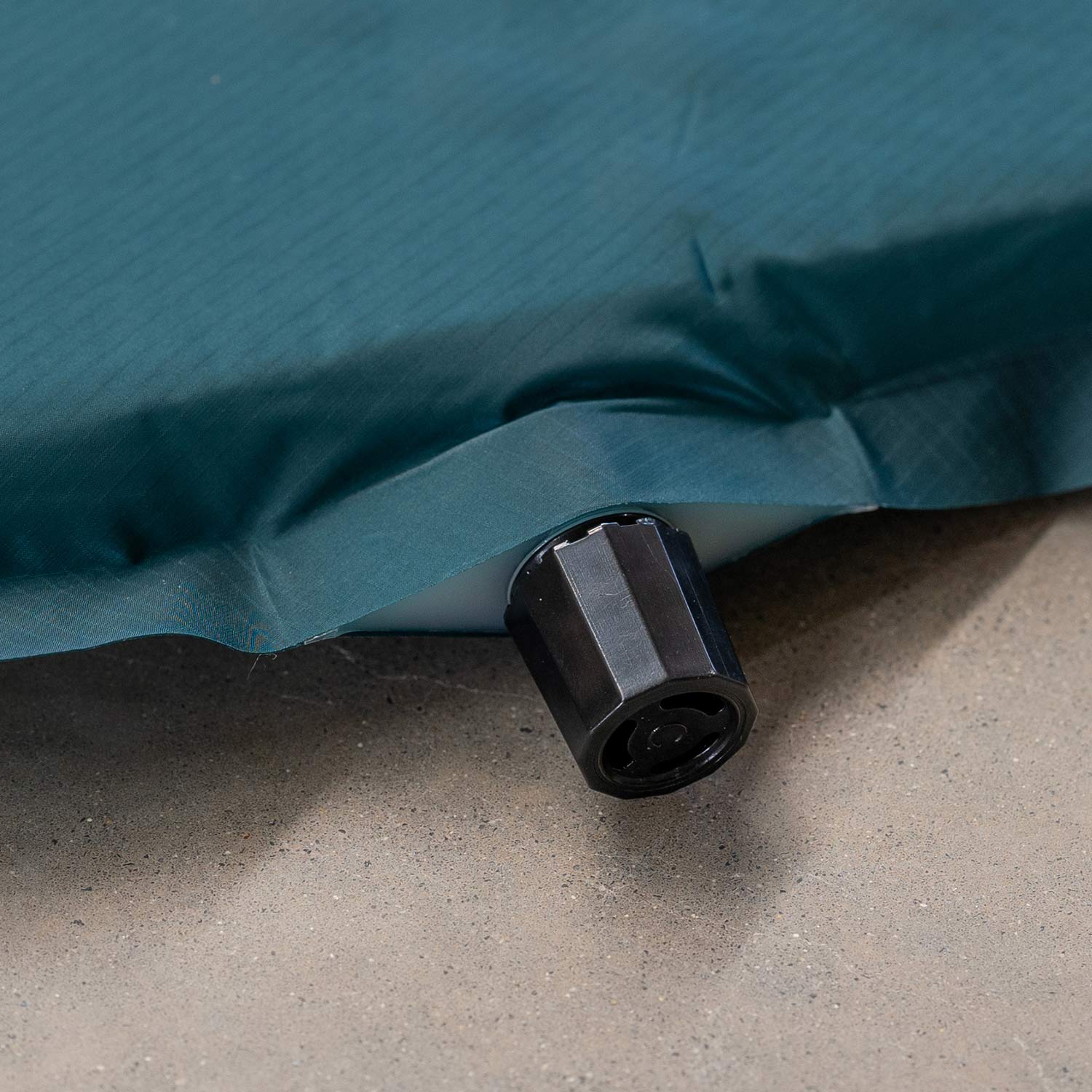 Camp Goods - Self-Inflating Sleeping Mat | Zorali